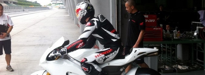 Casco Assault Gambler de Scott, la suerte de tu lado | DailyMotos